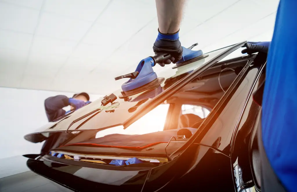 Schedule Auto Glass Replacement Today | Coastal Body Repair