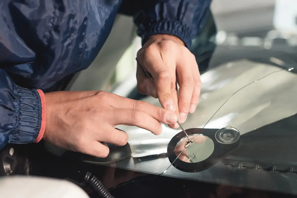 Schedule Auto Glass Replacement Today | Coastal Body Repair